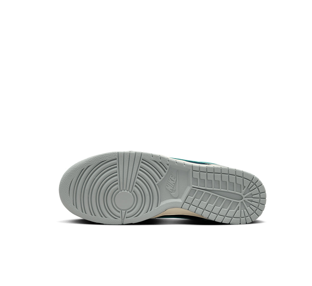 Nike Dunk Low Retro Premium – SHOPATKINGS